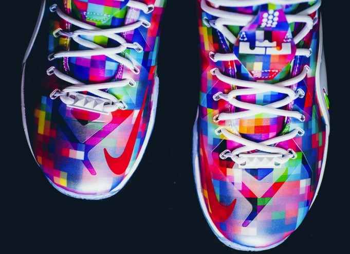 Nike LeBron 12 EXT Prism - Sneaker Bar Detroit