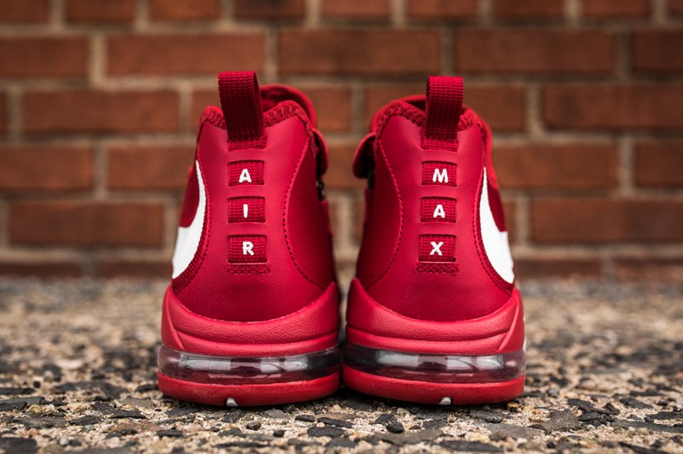 Nike Big Swoosh Red White - Sneaker Bar Detroit