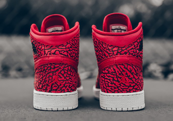Air Jordan 1 Red Elephant Print - Sneaker Bar Detroit