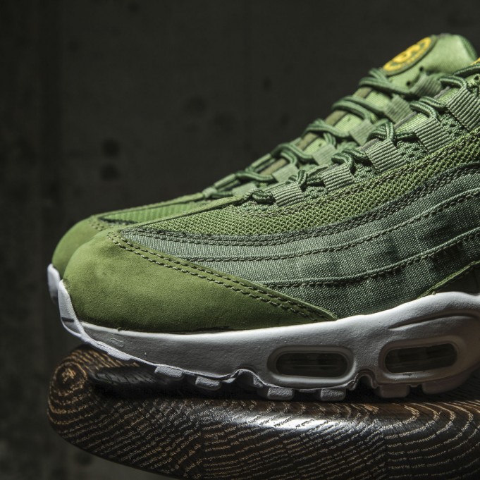 Stussy Nike Air Max 95 - Sneaker Bar Detroit