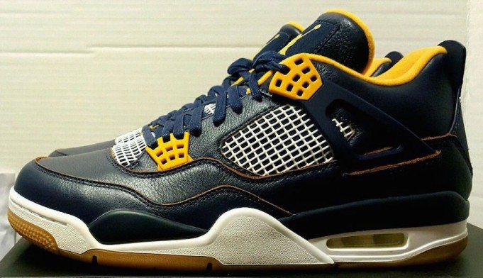 Air Jordan 4 Dunk From Above - Sneaker Bar Detroit