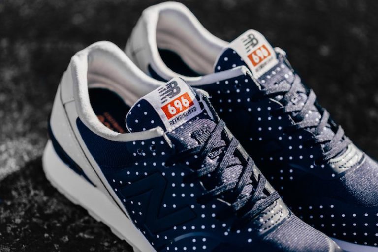New Balance Women's 696 Re-Engineered Navy - Sneaker Bar Detroit