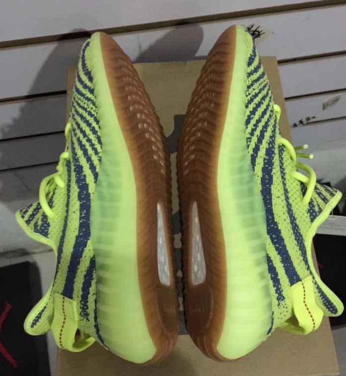 adidas Yeezy Boost 350 V2 Semi Frozen Yellow Release Date - Sneaker Bar ...