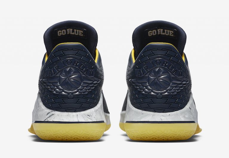 Air Jordan 32 Low Michigan AA1256-405 - Sneaker Bar Detroit