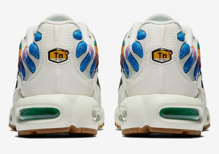 Nike Air Max Plus Print AR949-100 - Sneaker Bar Detroit