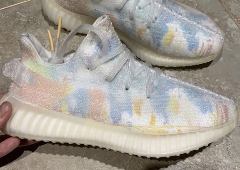 adidas Yeezy Boost 350 V2 Friends and Family Translucent Sample - SBD