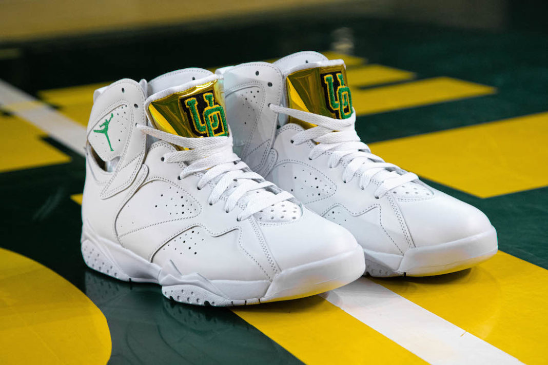 Air Jordan 7 Oregon Ducks Women's PE - Sneaker Bar Detroit