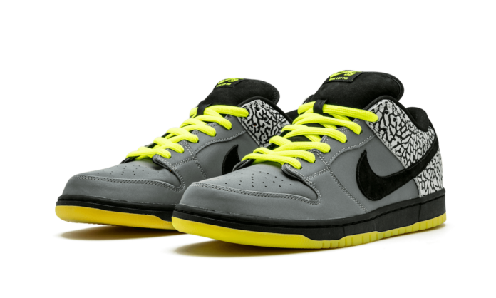 DJ Clark Kent Nike SB Dunk Low Premium 112 504750-017 Release Date - SBD