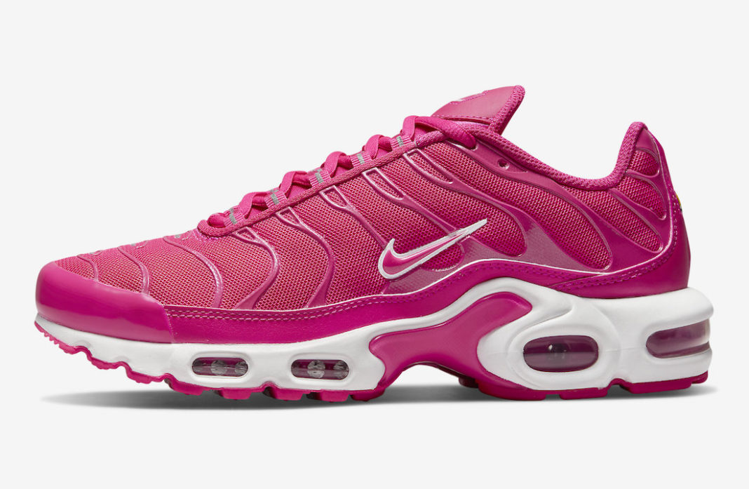 Nike Air Max Plus Pink Prime DR9886-600 Release Date - SBD