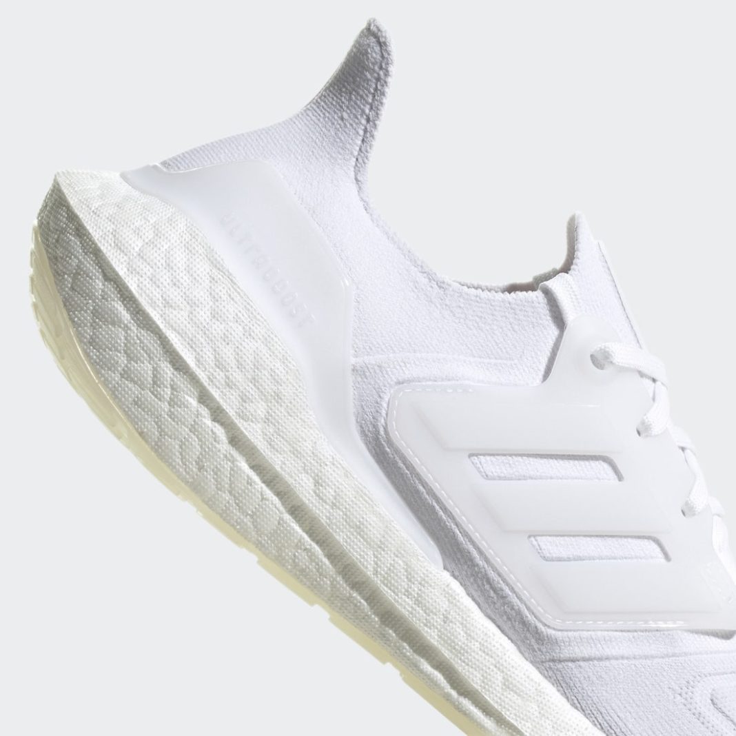 adidas Ultra Boost 2022 Triple White GX5459 Release Date - SBD