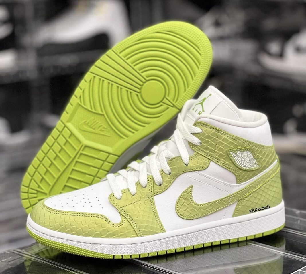 Air Jordan 1 Mid SE Green Python DV2959-113 Release Date | SBD
