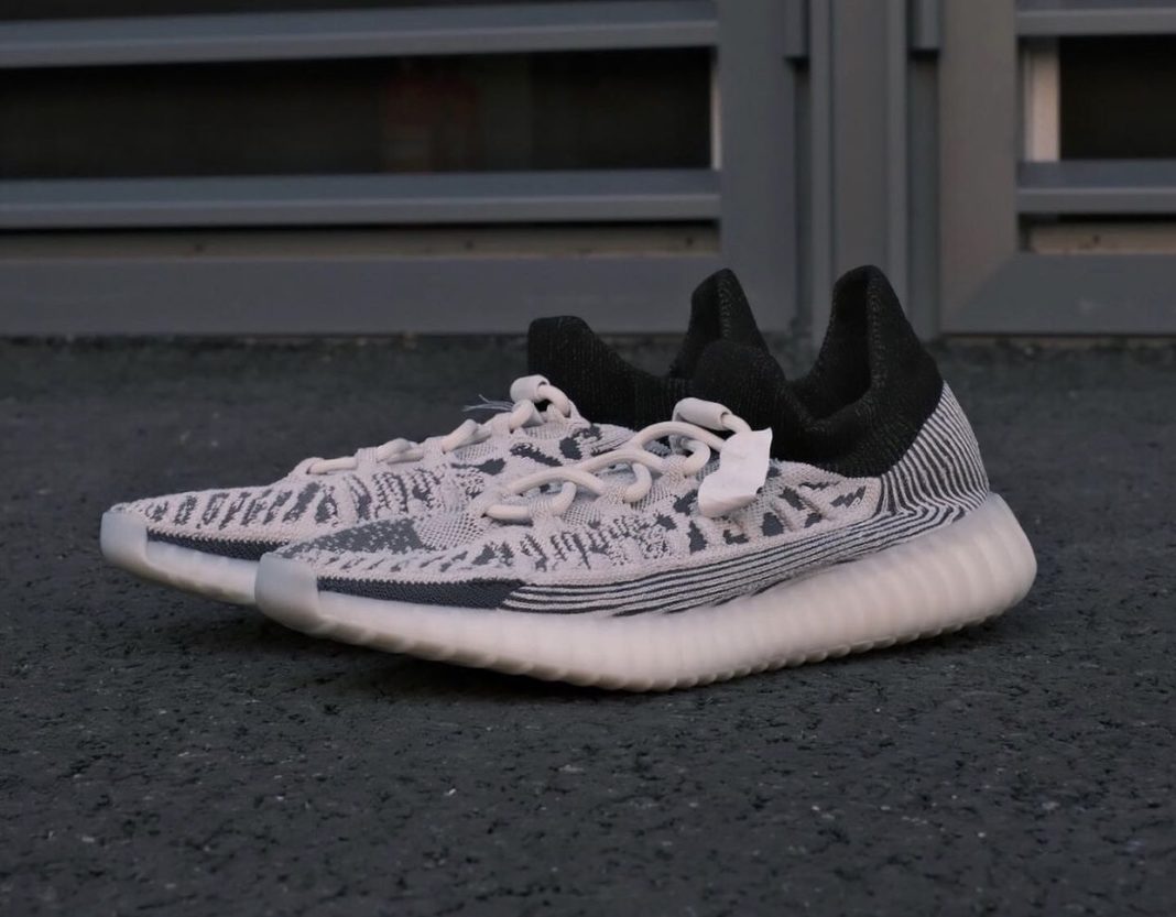 adidas Yeezy Boost 350 V2 CMPCT Panda Release Date | SBD