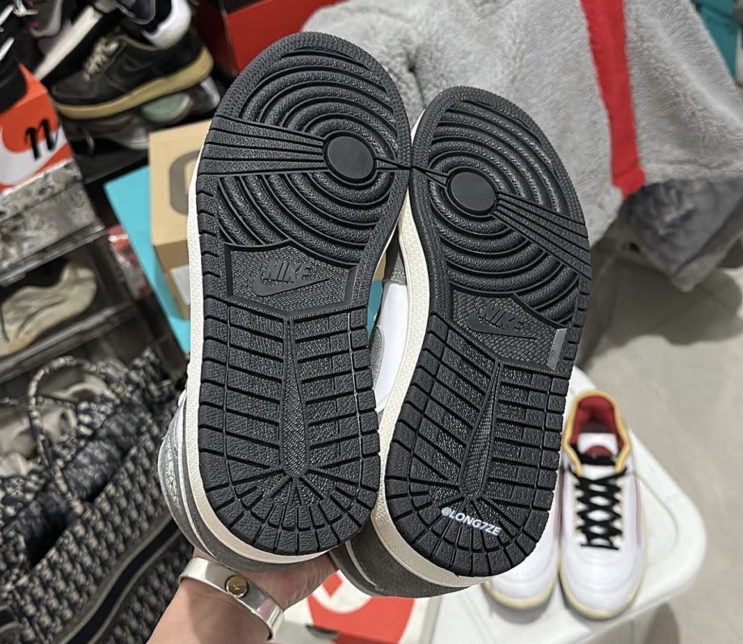 Air Jordan 1 High OG Washed Black DZ5485-051 | SBD