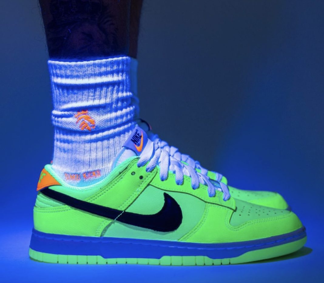 Nike Dunk Low Volt Glow in the Dark FJ4610-702 | SBD