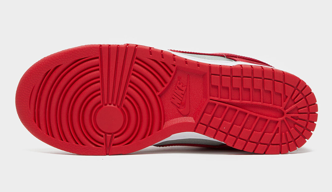 Nike Dunk Low UNLV Satin DX5931-001 Release Date | SBD