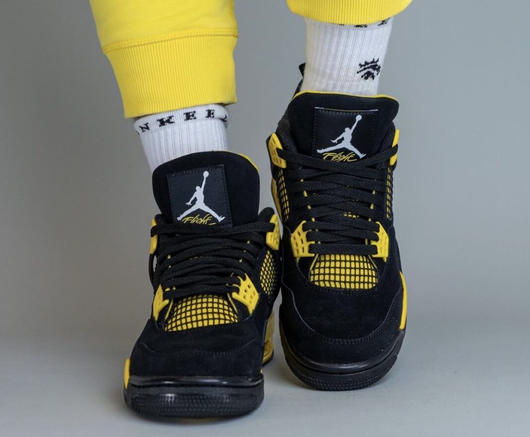 Air Jordan 4 Thunder 2023 Release Date DH6927-017 | SBD
