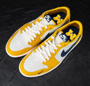 Air Jordan 1 Low OG Michigan PE | SBD