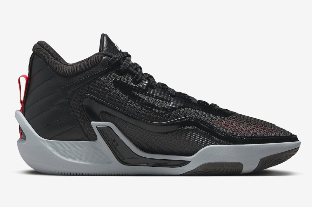 Jordan Tatum 1 Old School DZ3323-001 | SBD