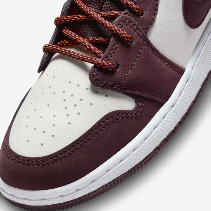 Air Jordan 1 Low GS Night Maroon 553560-068