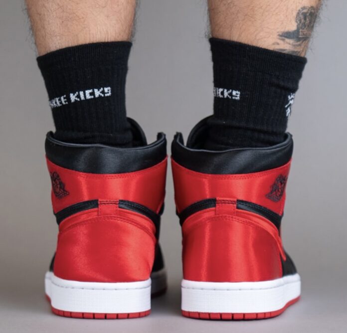 Air Jordan 1 High OG Satin Bred FD4810-061 | SBD