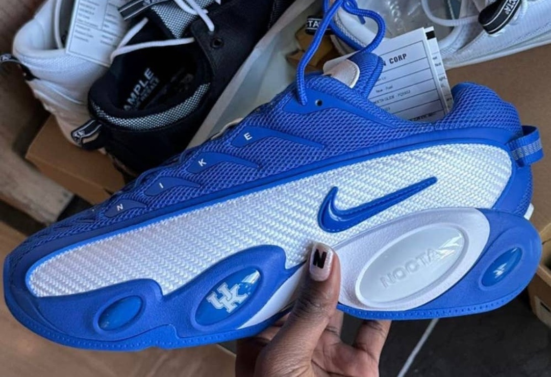 Drake Nike NOCTA Glide Kentucky Wildcats PE