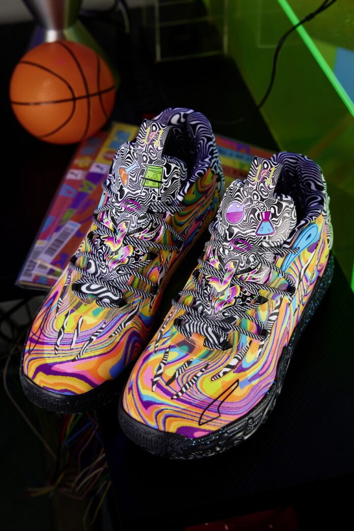 Dexter's Laboratory x PUMA MB.03 379331-01