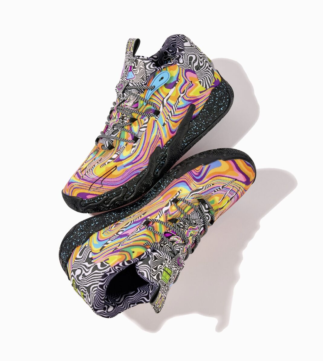 Dexter's Laboratory x PUMA MB.03 379331-01