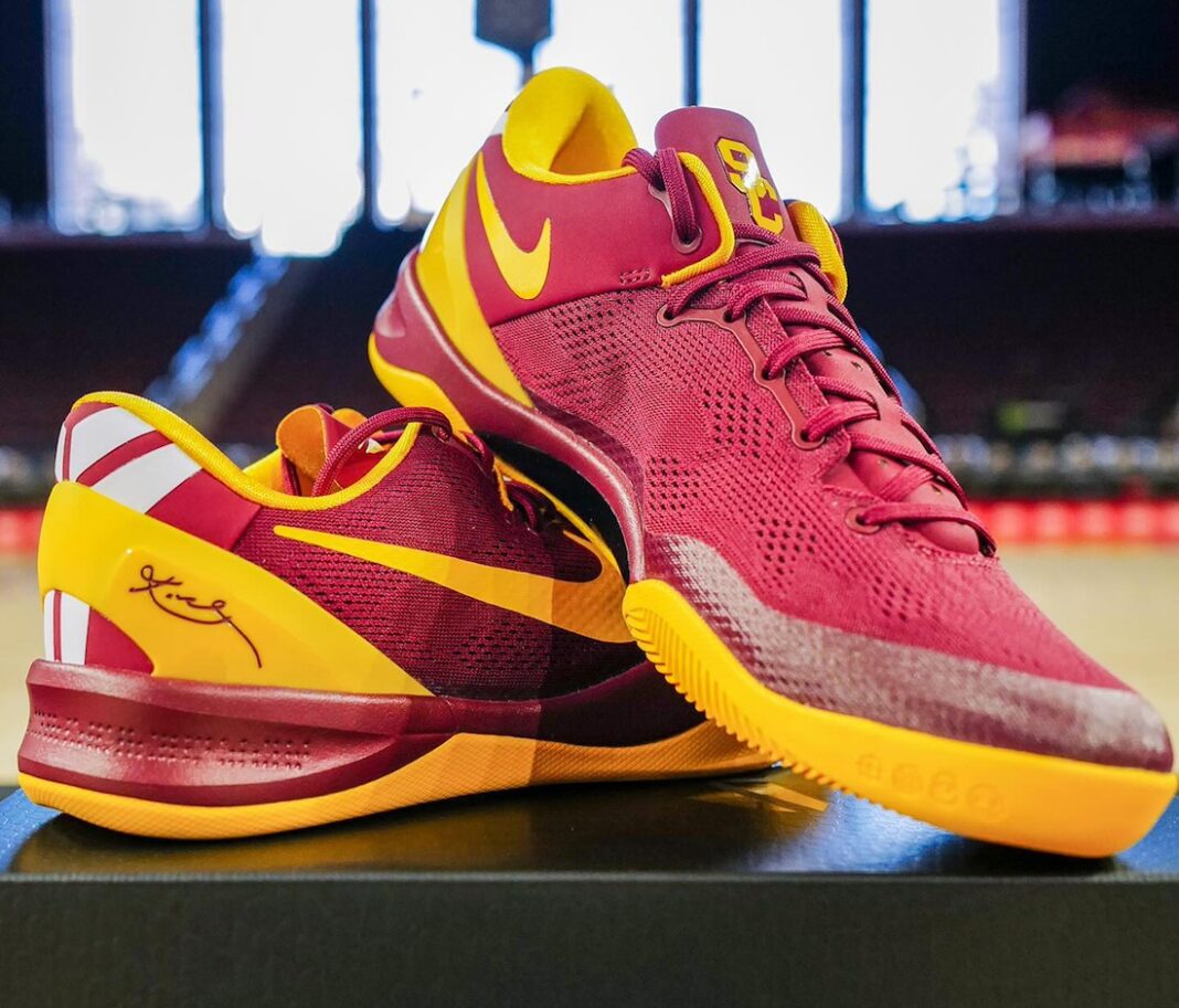 Nike Kobe 8 Protro USC PE