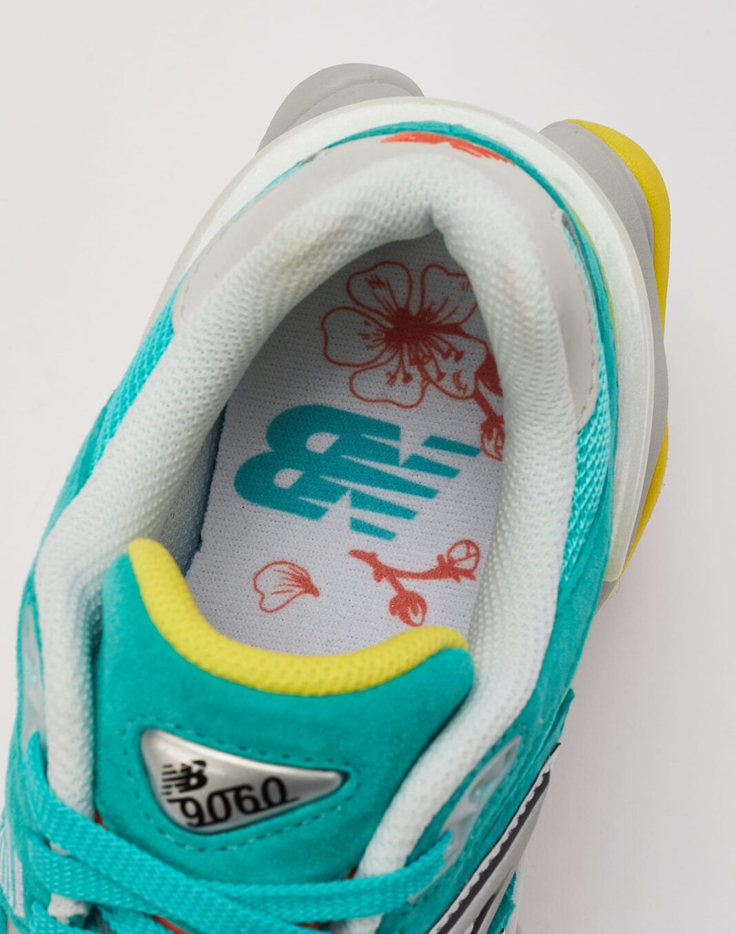 DTLR New Balance 9060 Cyan Burst U9060DBT
