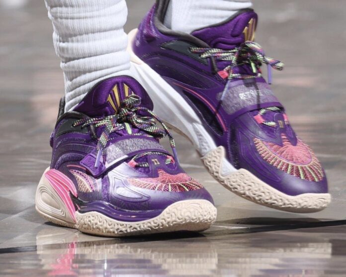 Kyrie Irving Anta Kai 1 Artist On Court