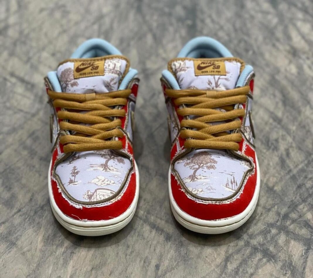 Nike SB Dunk Low City of Style FN5880-001
