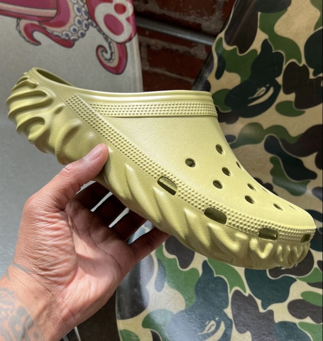 Salehe Bembury x Crocs Saru Clog March 2024