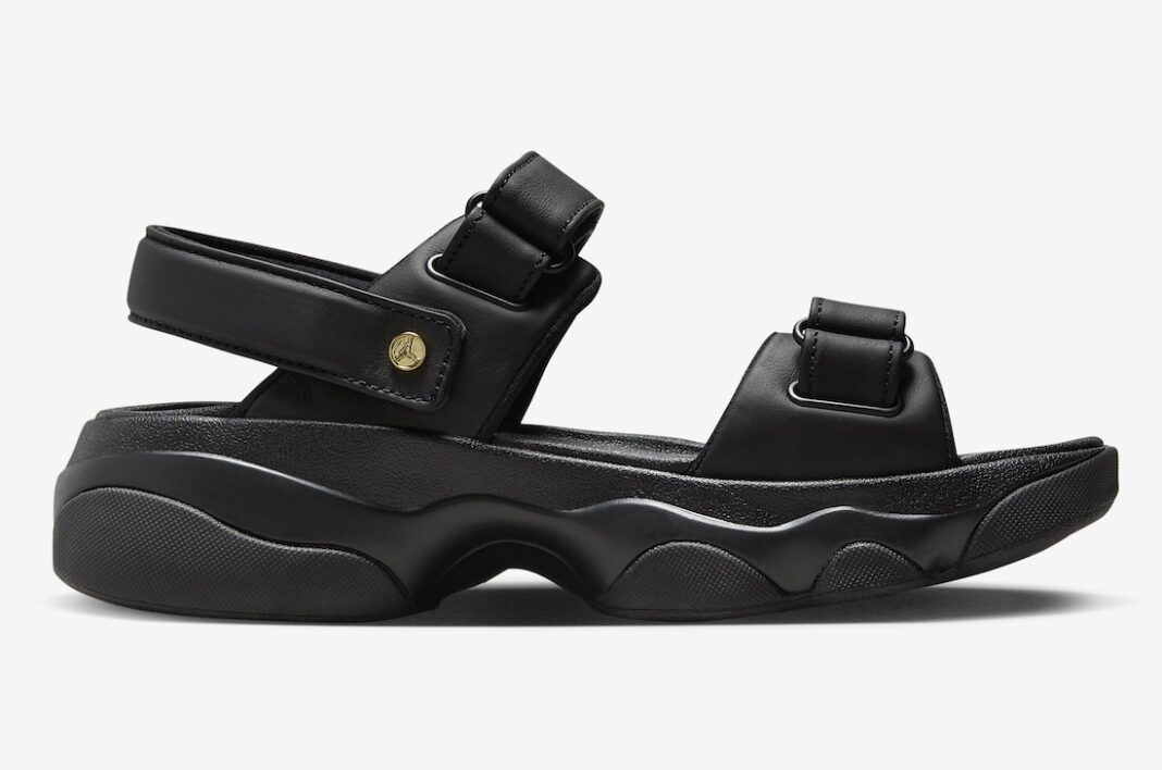 Jordan Deja Sandal Black Metallic Gold FN5036-001