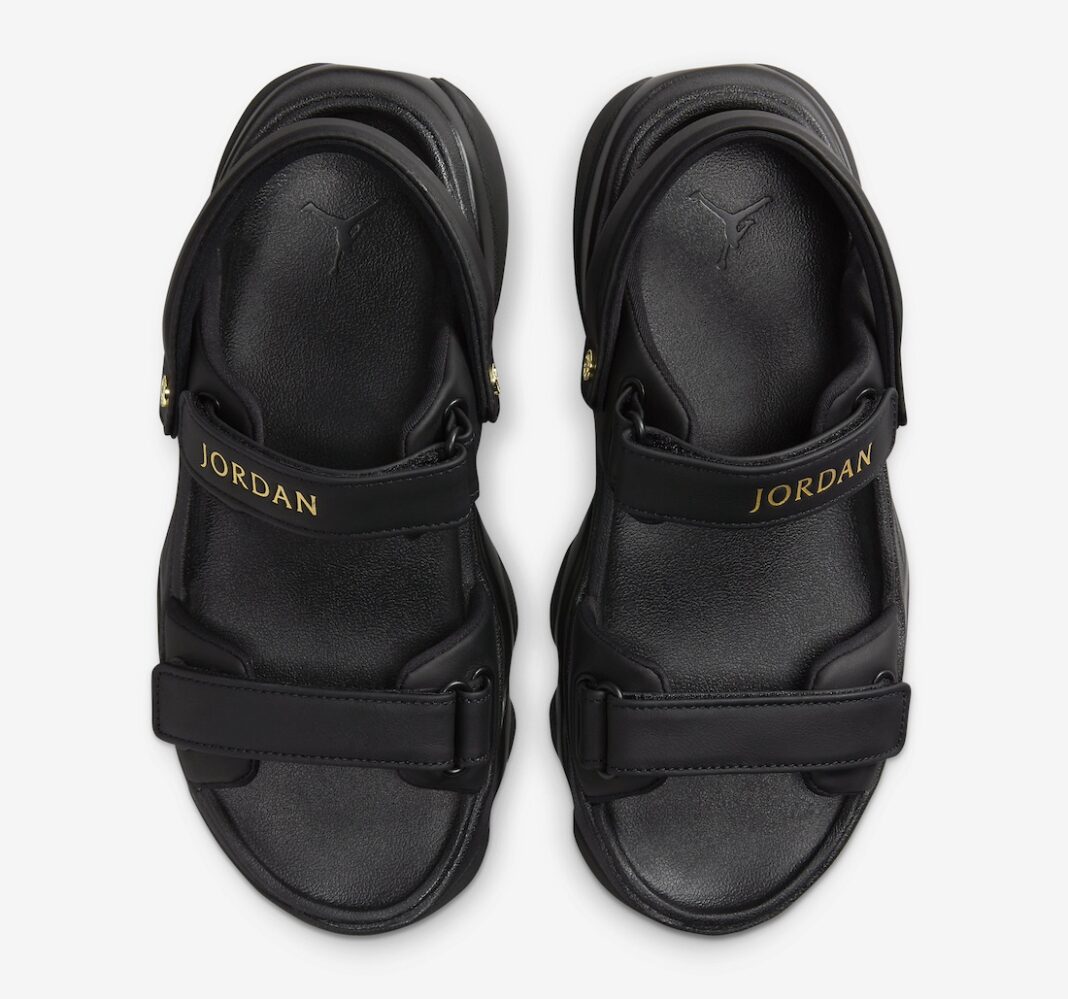 Jordan Deja Sandal Black Metallic Gold FN5036-001