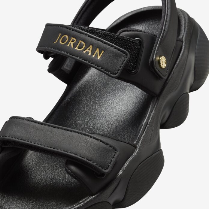 Jordan Deja Sandal Black Metallic Gold FN5036-001