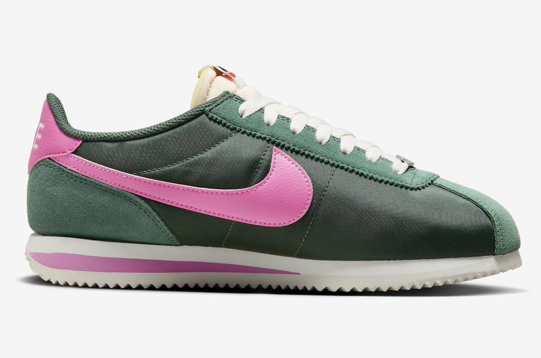 Nike Cortez TXT Fir Pinksicle HF9994-300
