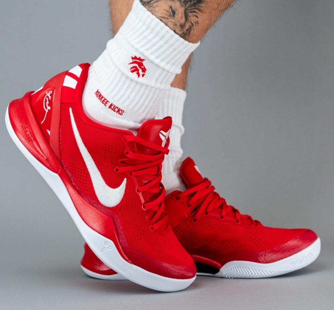 Nike Kobe 8 Protro University Red HF9550-600
