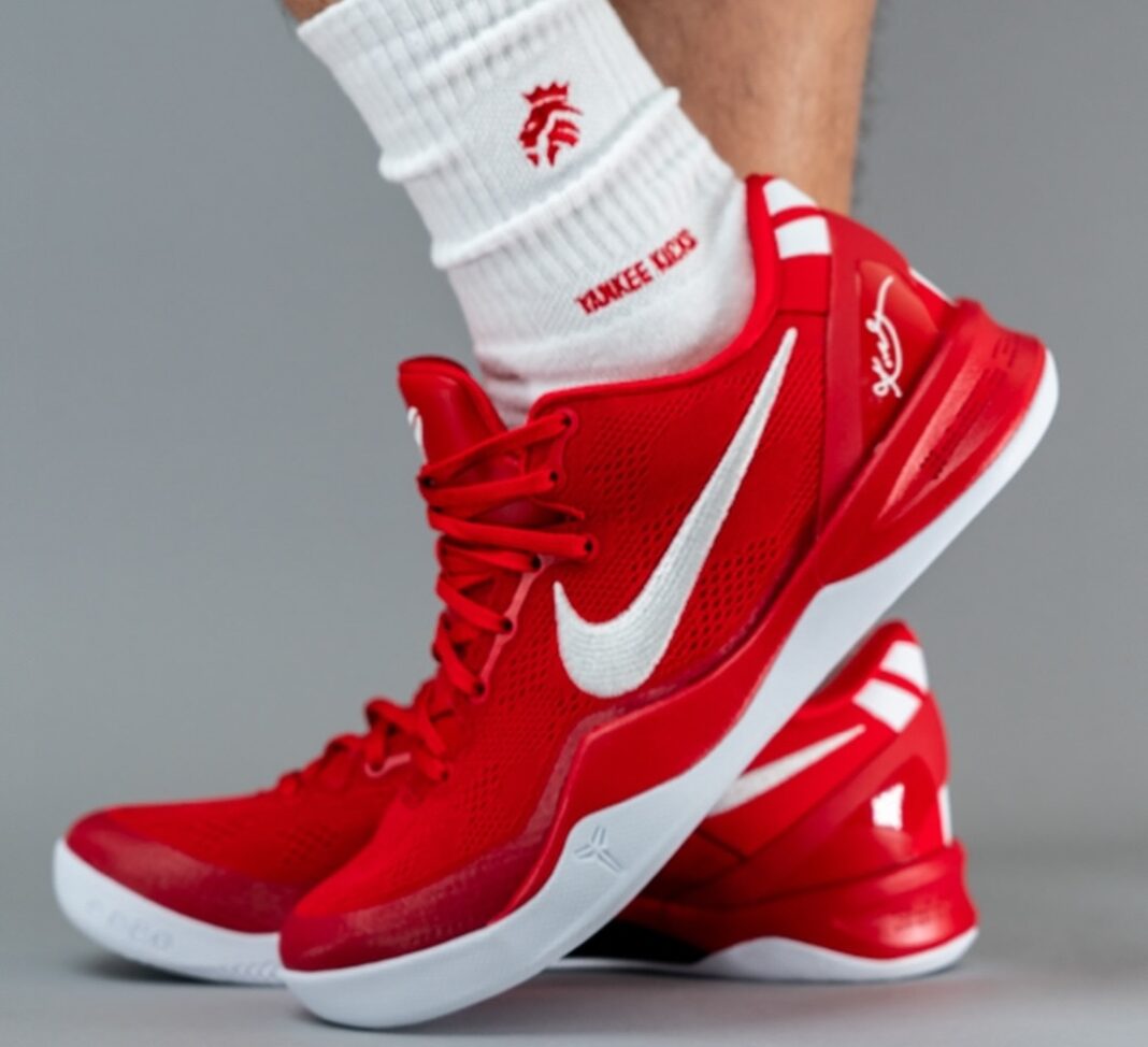 Nike Kobe 8 Protro University Red HF9550-600