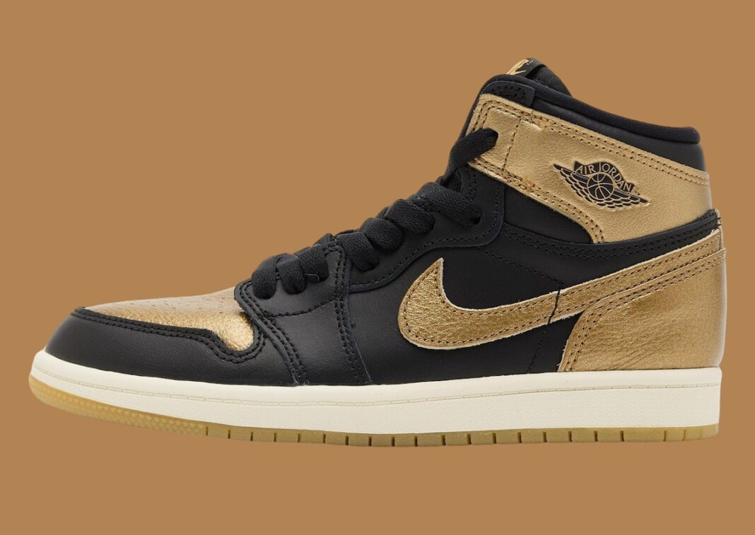 Air Jordan 1 High OG Metallic Gold DZ5485-071
