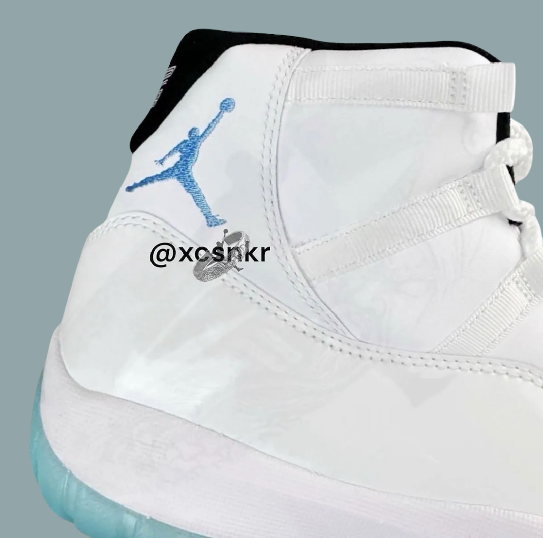 Air Jordan 11 Legend Blue (Columbia) 2024 CT8012-104