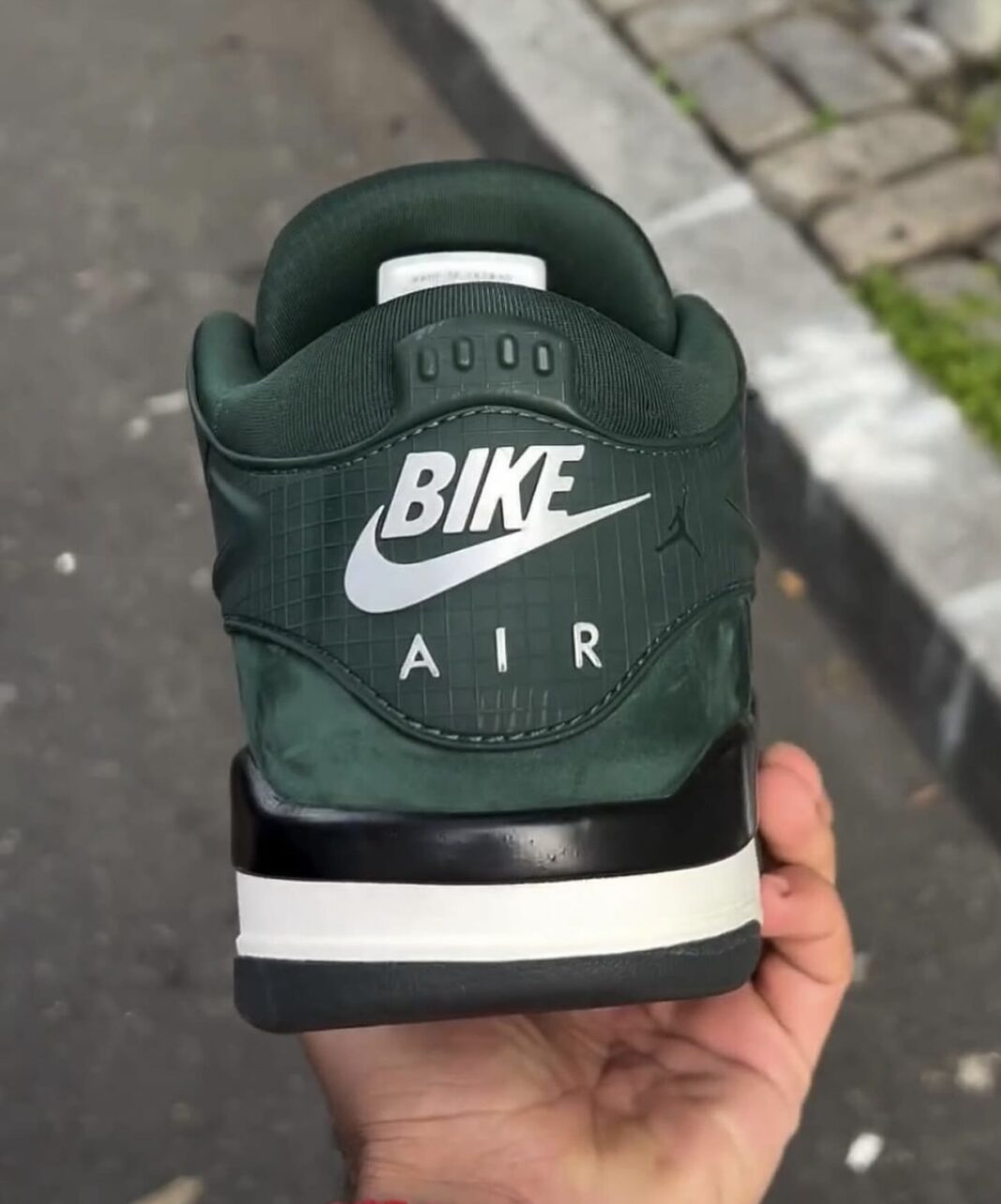 Nigel Sylvester x Air Jordan 4 RM Pro Green HF4334-300