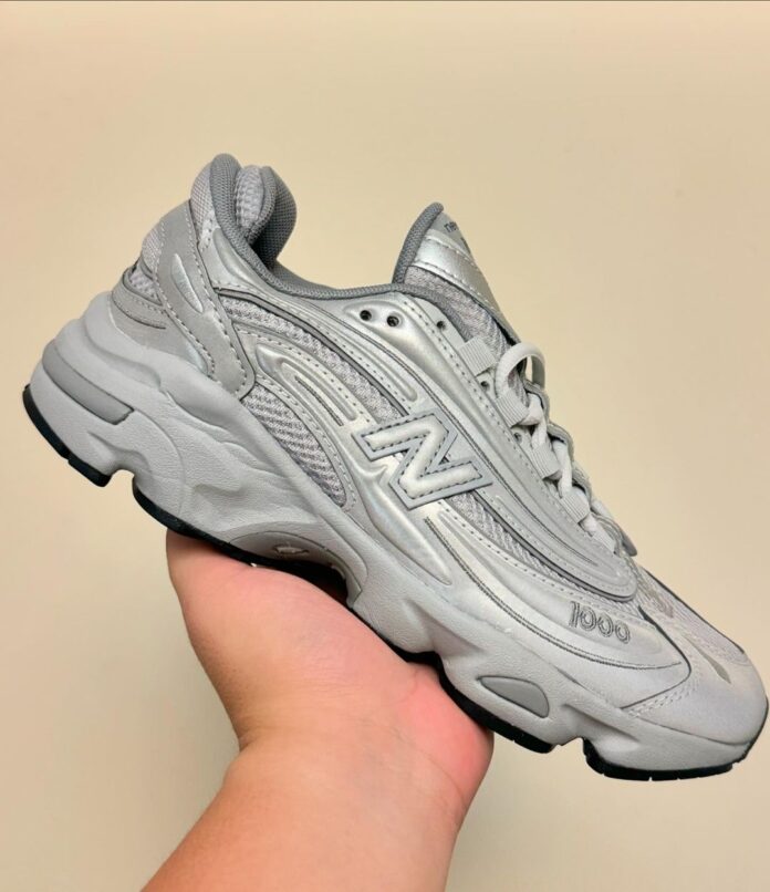 New Balance 1000 Reflective Pack