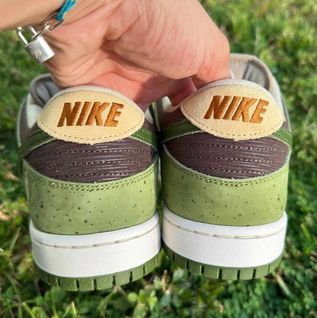 Yuto Horigome x Nike SB Dunk Low Asparagus HF8022-300