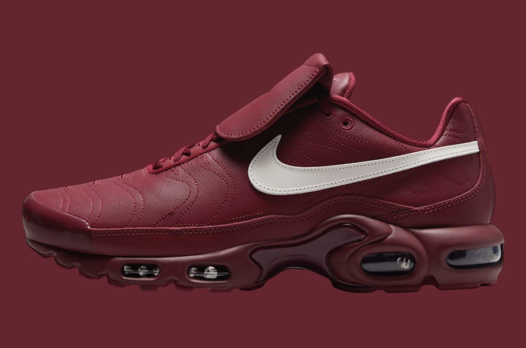 Este é o Nike Air Max Plus Tiempo “Team Red/Sail” | Vivência das Ruas