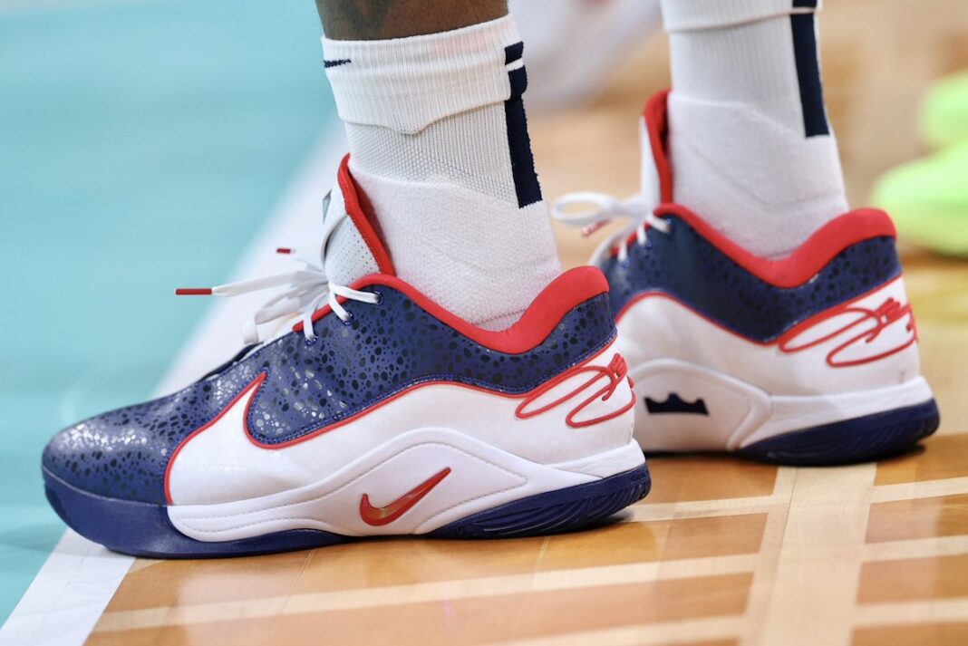 Nike LeBron 22 USA PE