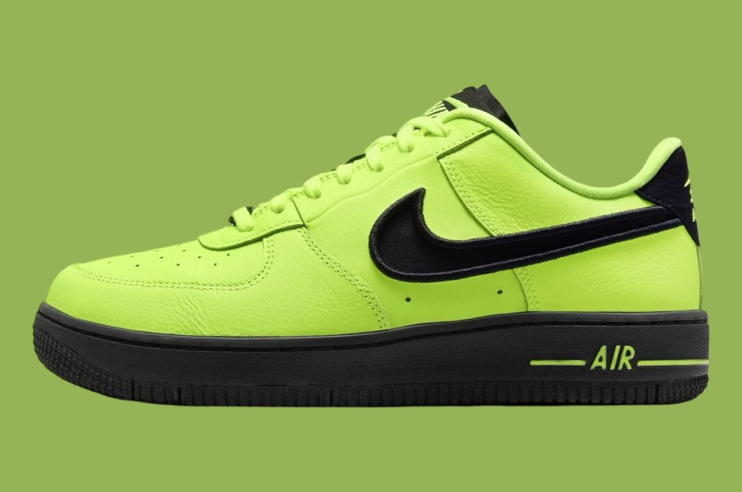 Nike Air Force 1 Dance Volt FJ7409-700