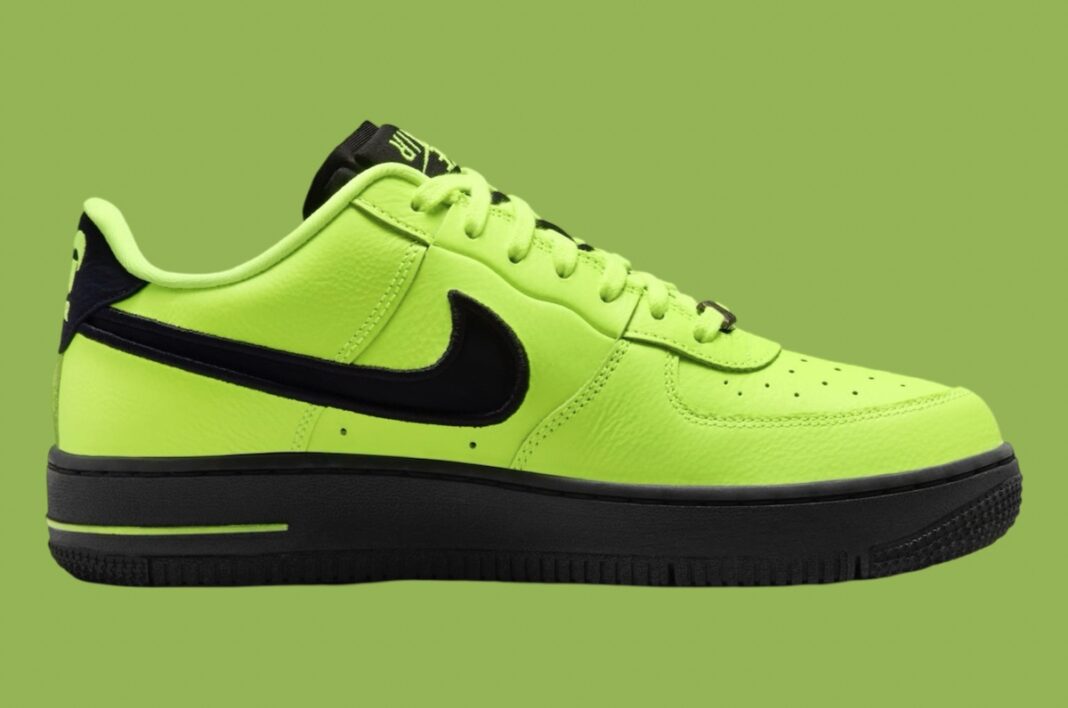 Nike Air Force 1 Dance Volt FJ7409-700