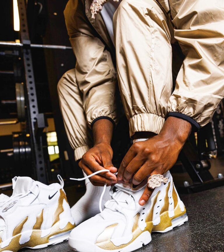 Colorado's Shedeur Sanders Signs NIL Deal With Nike