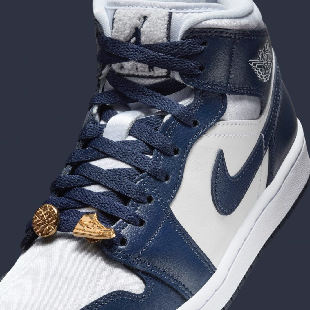 Air Jordan 1 Mid Football Grey Midnight Navy FZ8777-044