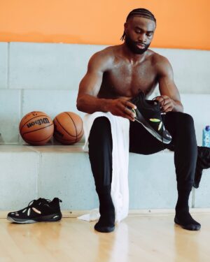 Jaylen Brown 741 Performance Rover Black Moon